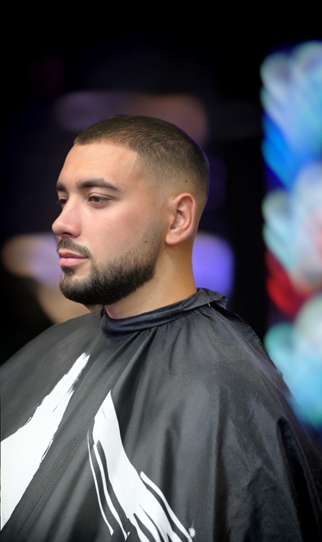 Goatee Vs Mustache ∣ Difference, Price & Style Trends (2025)